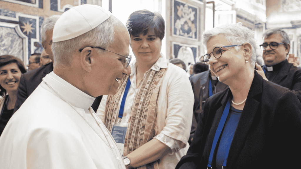 Donna Orsuto meets Pope Leo XIV - The Lay Centre